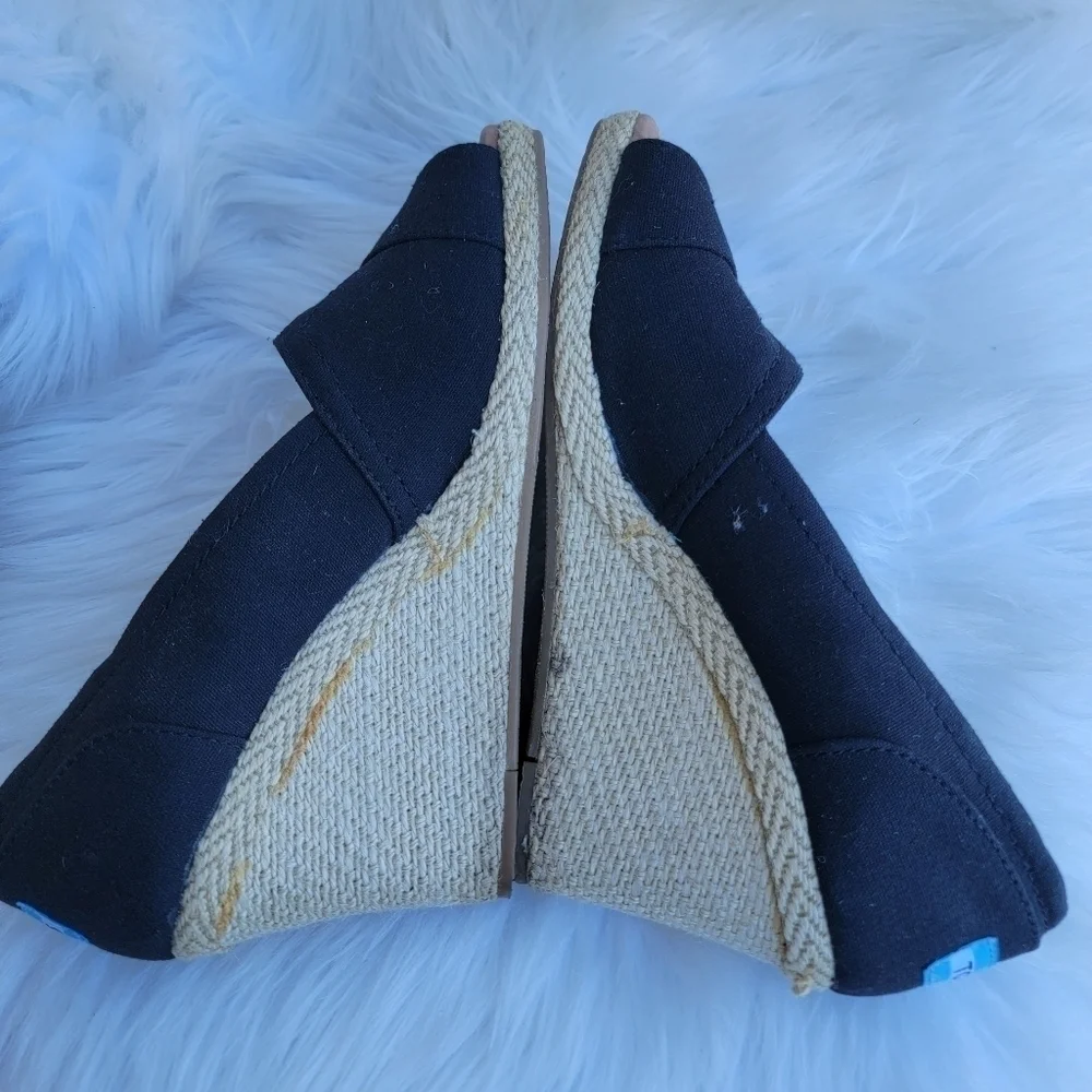 Toms | Shoes | Toms Open Toed Espadrille Wedge 85 | Poshmark